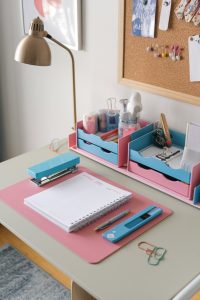 Discover 39 Inspiring School Desk Ideas for 2025: Modern, Vintage, and ...