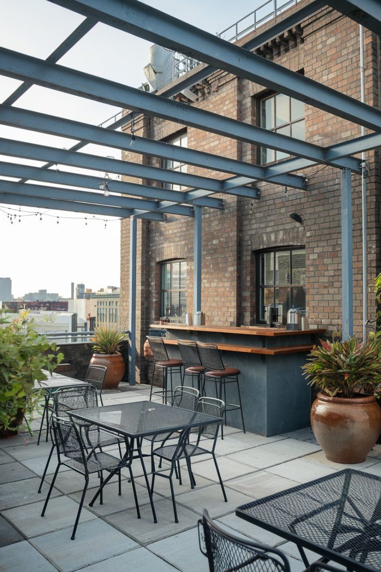 40 Stunning Outdoor Dining Area Ideas 2025 – Covered Patios, Pergolas ...