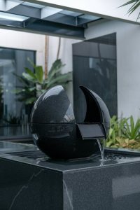 Outdoor Fountains 2025: 44 Stunning Ideas for Modern, Natural, and ...