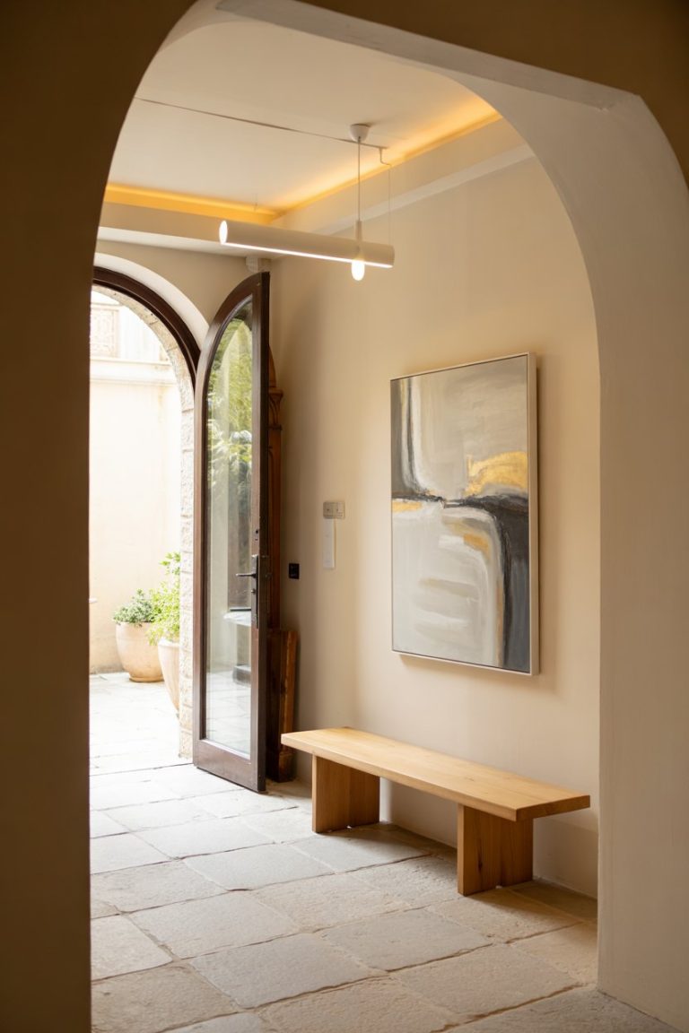 41 Entrance Hall Ideas 2025 to Transform Your Home – Modern, Luxury, Small Space & Decor Trends