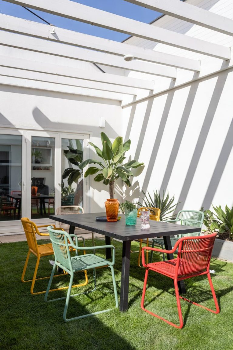 39 Patio Table Ideas for 2025: Unique, Budget-Friendly DIY Styles for ...